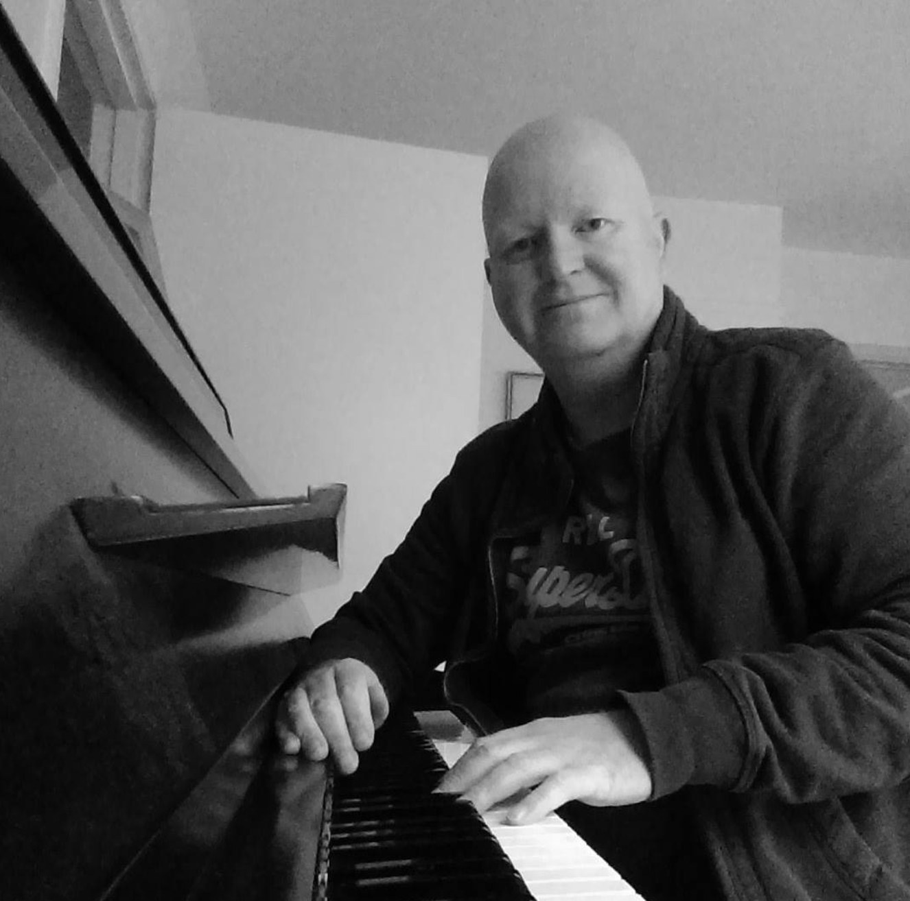 Member Circle October 23 Piano With Jonny